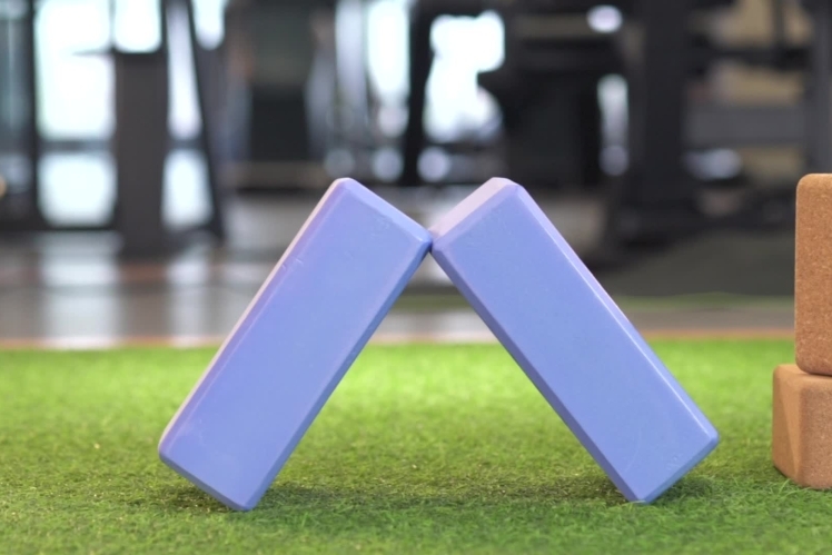Cómo usar los bloques de yoga y para qué sirven